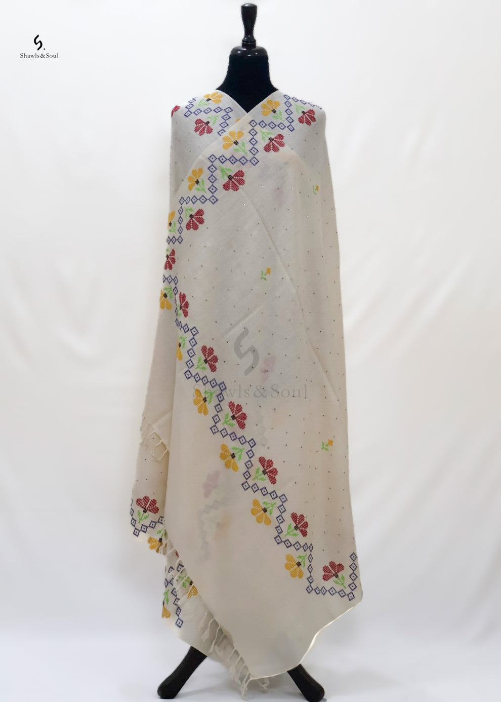 Mukesh Ember C – Shawls & Soul