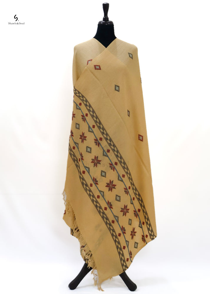 Woven Bloom F – Shawls & Soul